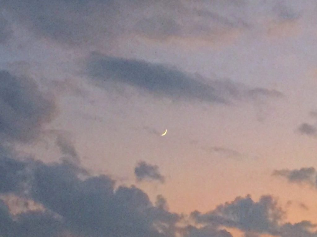 空のまばたき | akanet.net